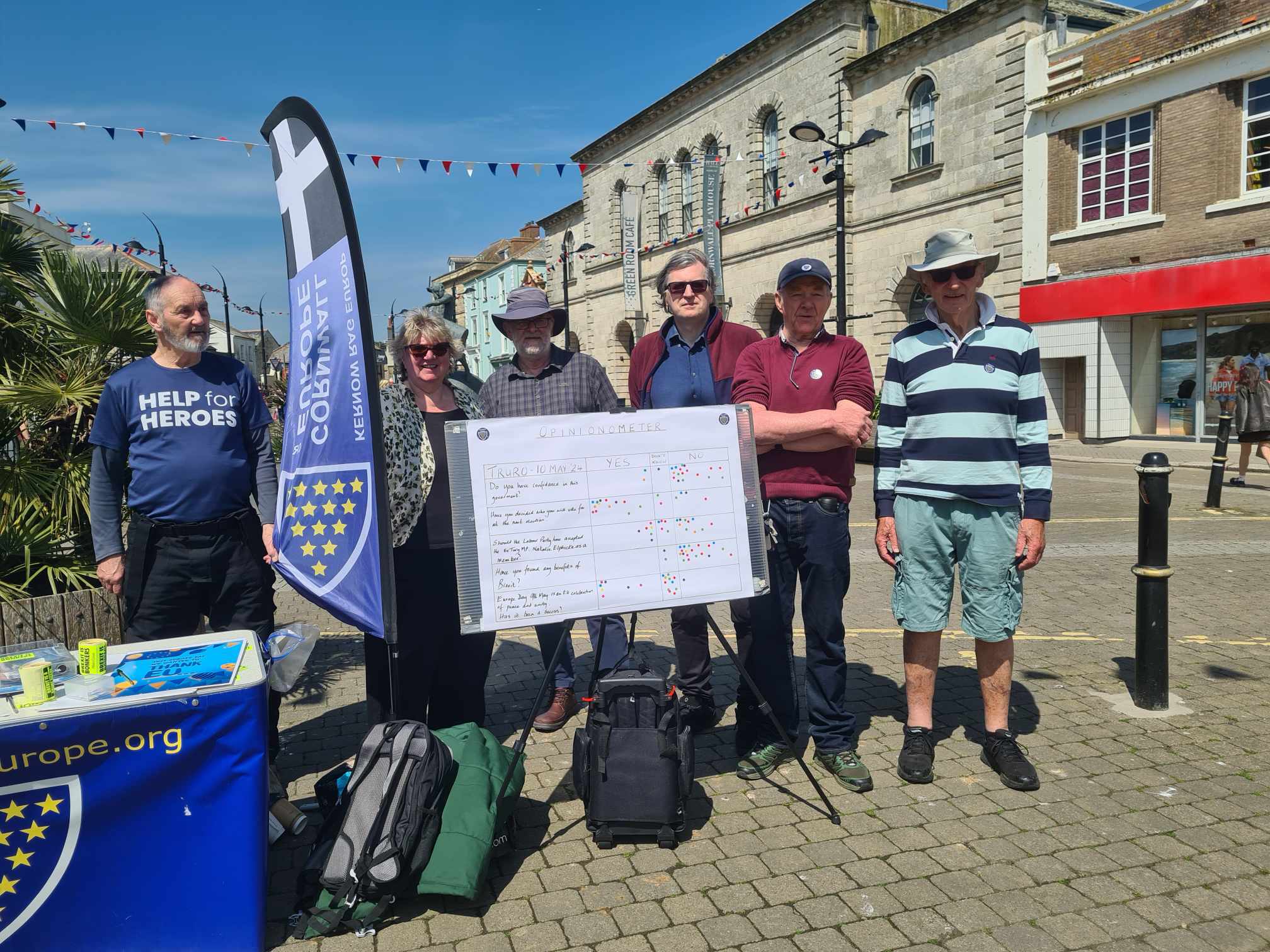 Stall-team - Cornwall for Europe